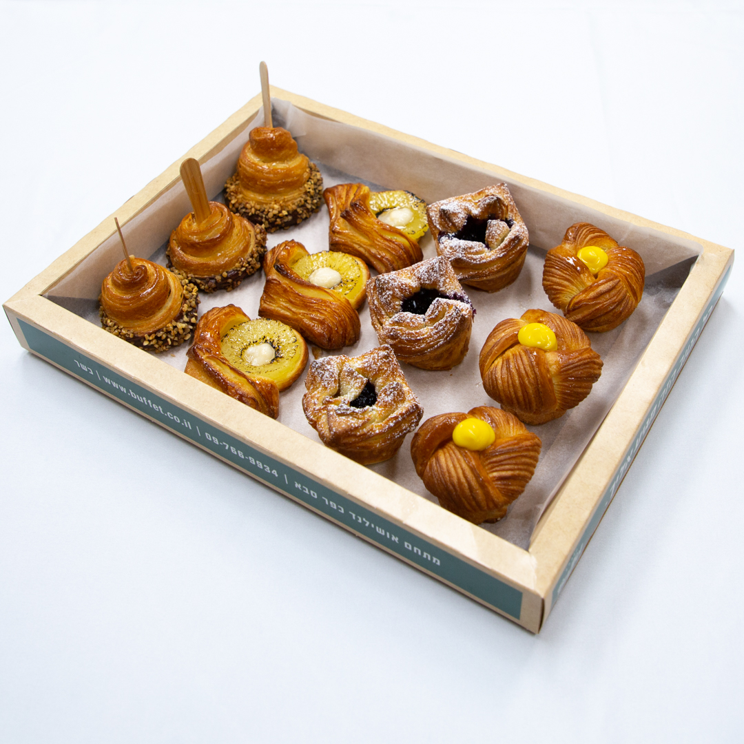 וינוז'ירי viennoiserie מתוקים - מתחם הבופה buffet